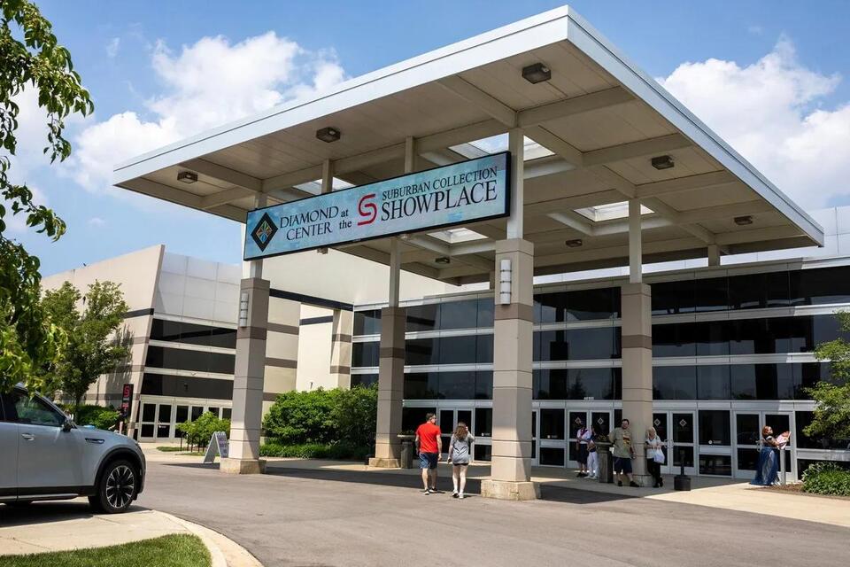 Suburban Collection Showplace in Novi will get a new name on Jan. 1 ...