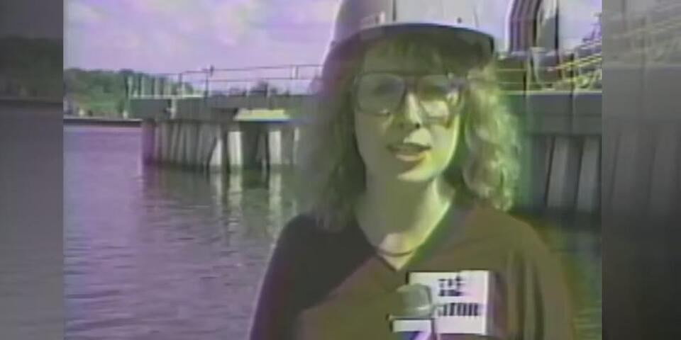 Retired journalist Theresa Schmidt receives award for years of ...