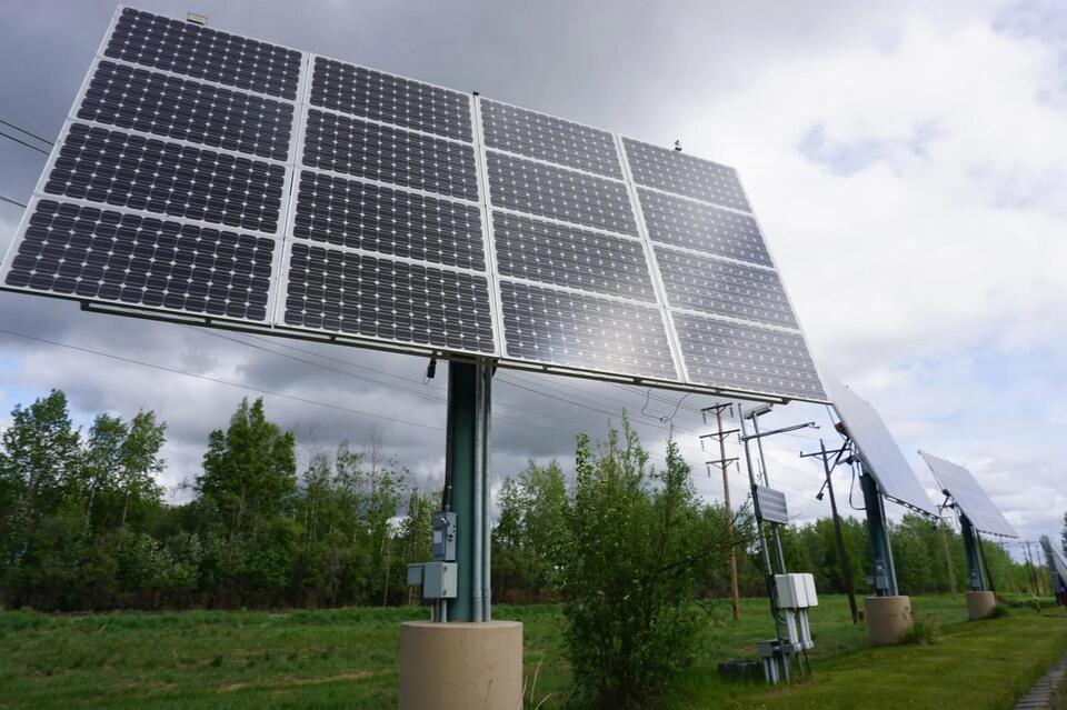 U.S. Department of Energy lab, active in Alaska, drops ‘renewable’ from ...