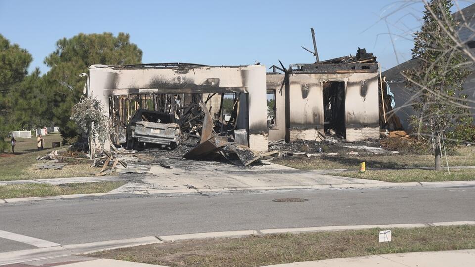 Fireworks blamed for three Hillsborough County house fires on New Year ...