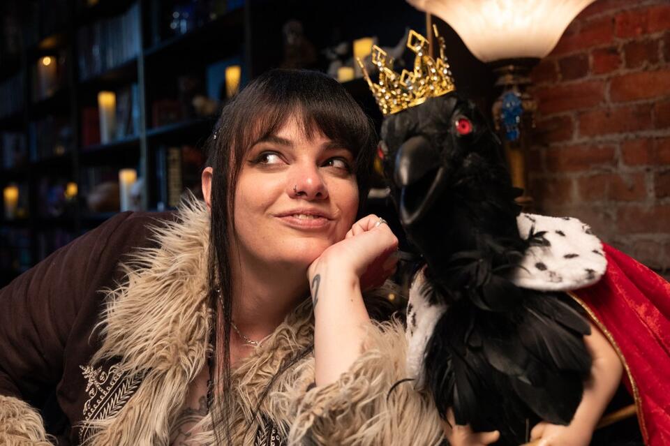 Lilly Wachowski’s Occult TV Show Cassie Workman Is Witchy AF Wraps ...