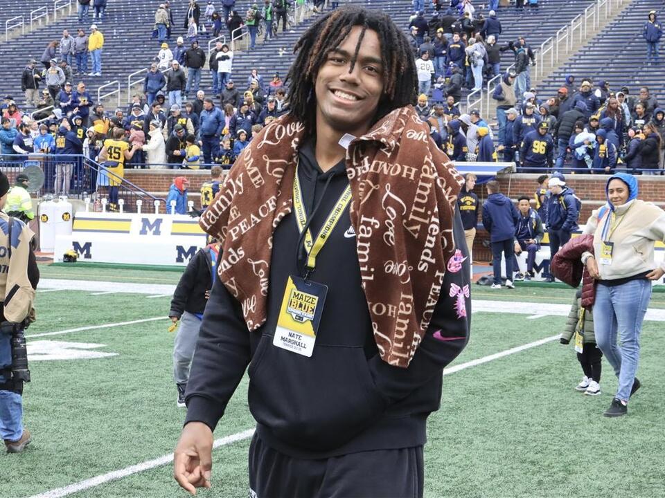 Michigan lands 4-star DL Nate Marshall, Wolverines' first commit of ...