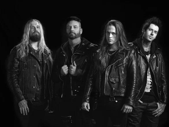 Ex-FIVE FINGER DEATH PUNCH Guitarist JASON HOOK Doesn't Have To Run His ...