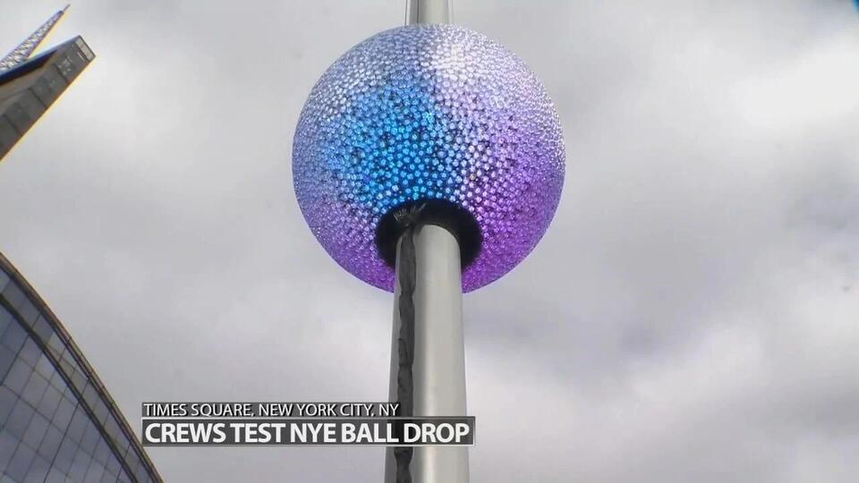 Times Square tests new ‘Constellation Ball’ ahead of New Year’s Eve ...