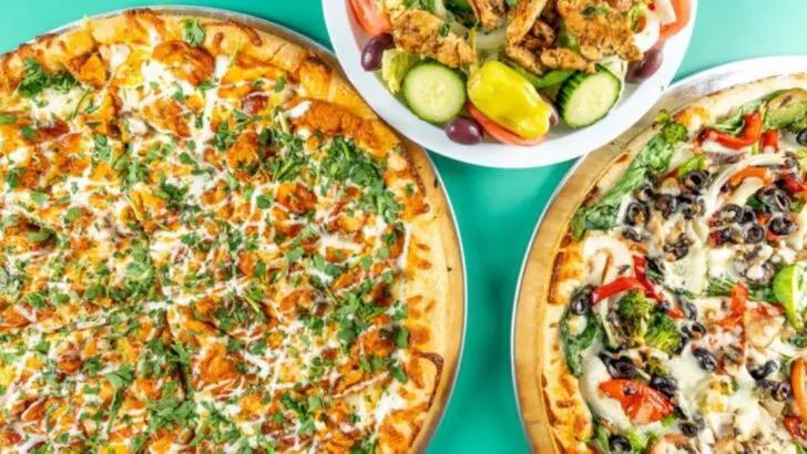 These Florida Pizza Spots Rely on Word of Mouth and Still Pack the ...