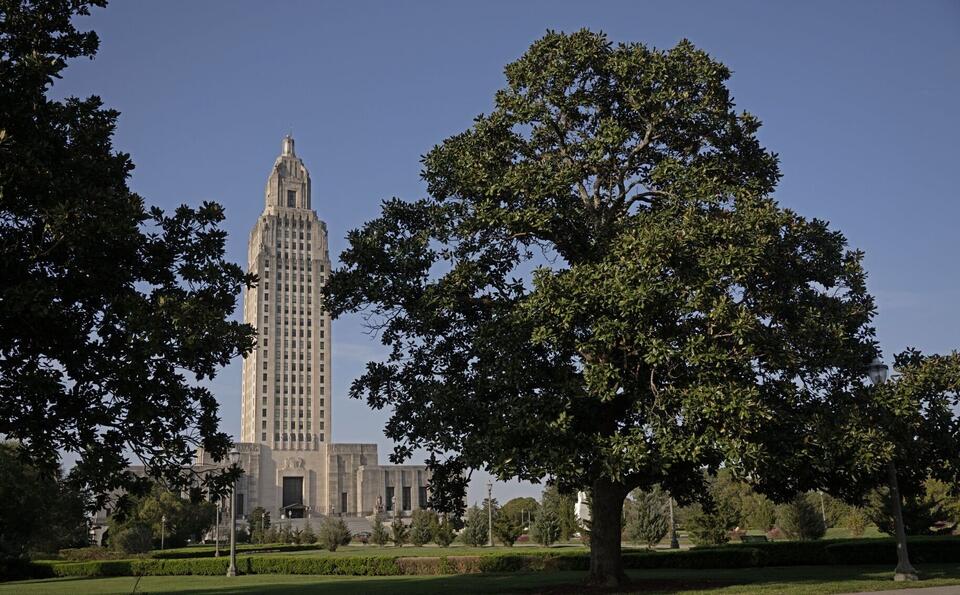 Remote work for many Louisiana state employees to end under Gov. Jeff ...