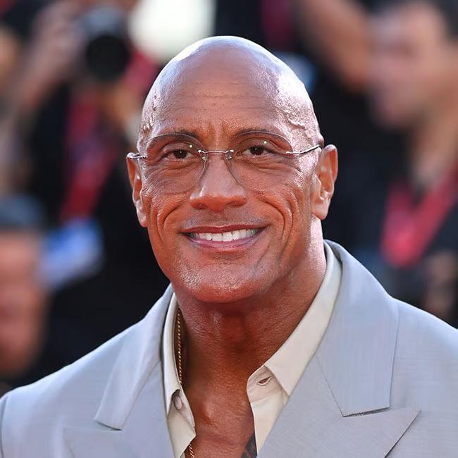 Fans Are Doing A 'Double Take' After Seeing Dwayne 'The Rock' Johnson's ...