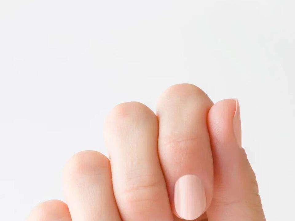 Chantilly Nails Are Perfect For A Pared Back Summer