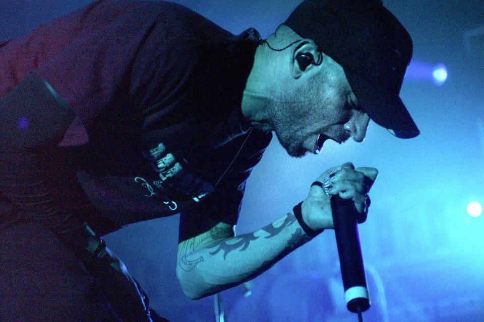 Cold Reschedule + Cancel Spring 2026 Tour Dates Following ‘Family ...