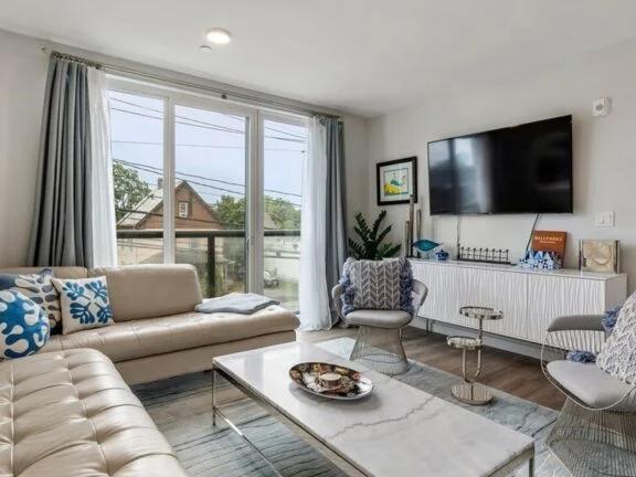 5 cool rentals with energy-efficient heat pumps