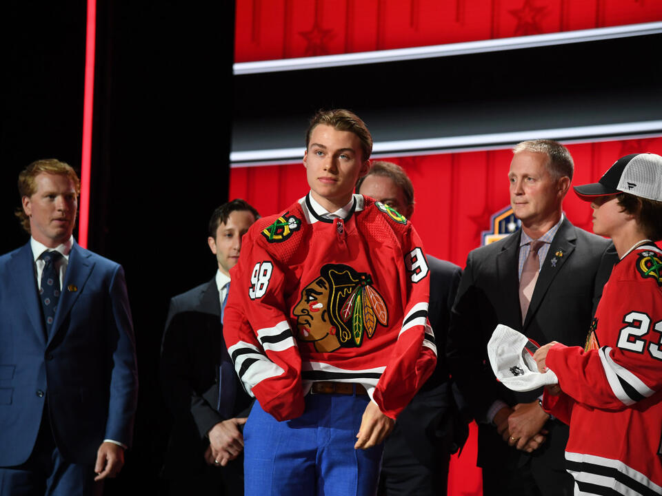 Connor Bedard Welcomes Caleb Williams, Rome Odunze to Chicago