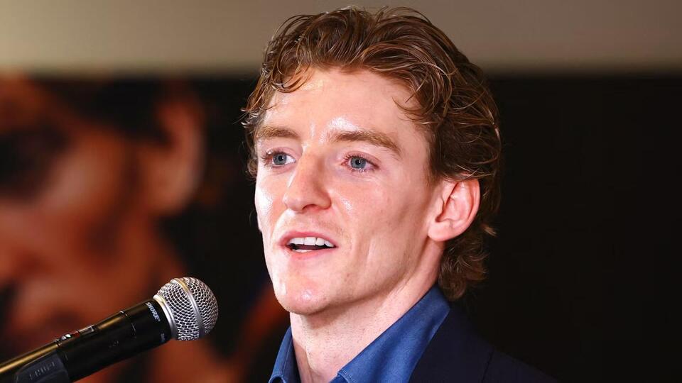 English Star Anthony Gordon Has Now Spoken 3rd Language Since Joining ...