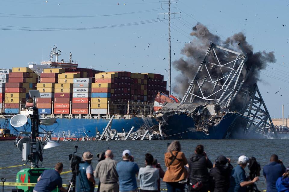 Rebuilding Baltimore’s Key Bridge that was destroyed by a tanker is now ...