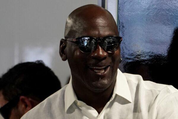 Michael Jordan’s High-Stakes Coin Flip: The Billionaire Basketball ...