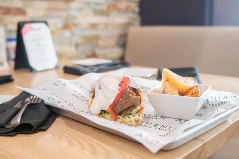 Athenian Greek Taverna announces sudden closure in Commack - NewsBreak