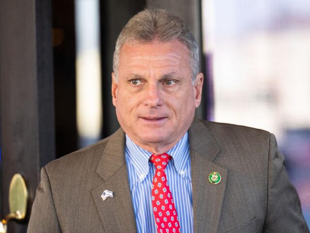 Georgia Rep. Buddy Carter Calls for More ICE Operations in Atlanta ...