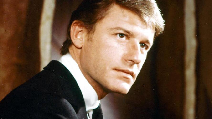Roddy McDowall: The Tragic Death of the Former Child Star Who Found ...