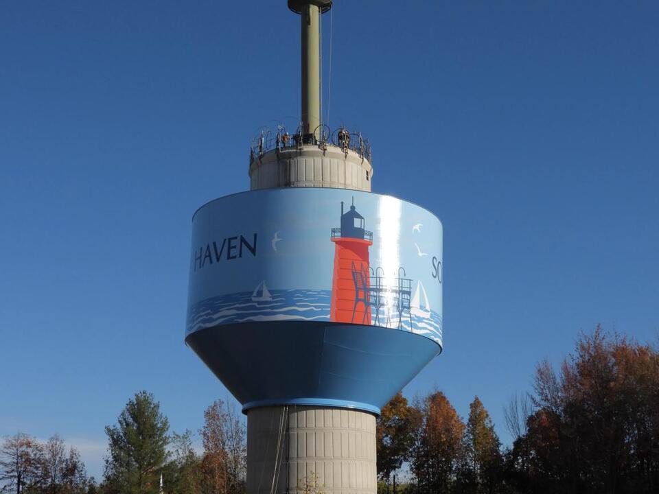 After 100 years, South Haven finally a celebrates a new water tank ...