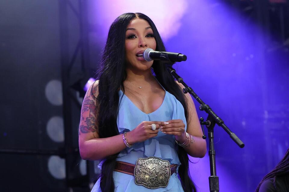 Lawyer Up! K. Michelle Claps Back At “AI People” Allegedly Stealing Her ...