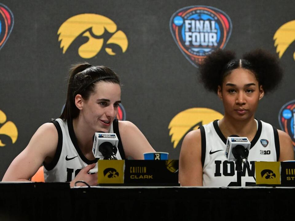 Iowa vs South Carolina: Sportsbooks reveal early action on women's ...