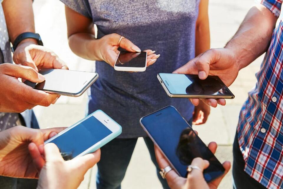 The best apps to make new friends right now - NewsBreak