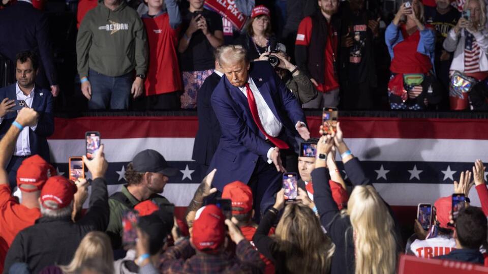 How to Watch Donald Trump’s ‘Victory Rally’: Time, Speakers, Musical ...