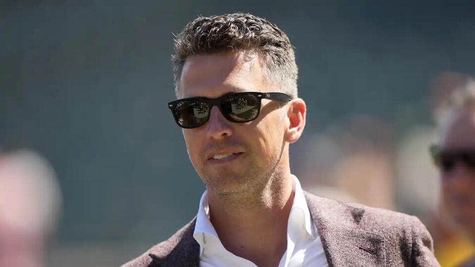 Giants Could Shake Up MLB Draft With Roch Cholowsky Pursuit - NewsBreak