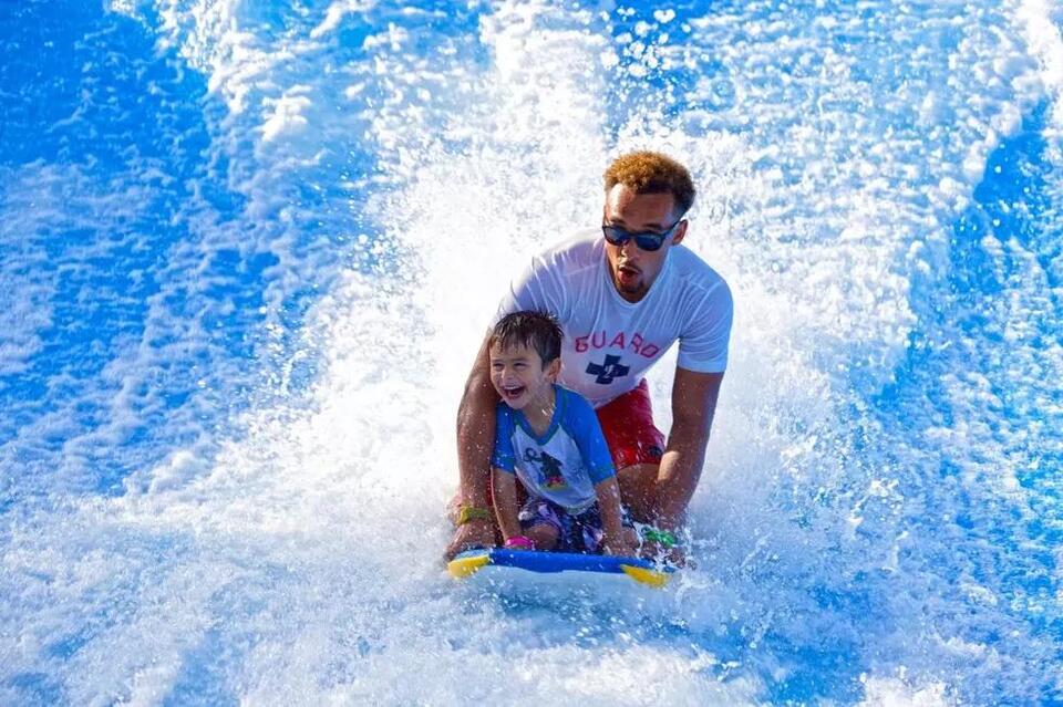 Wanna Splash Around in the Largest Inflatable Water Park in America ...