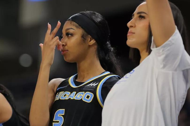 Angel Reese's LSU graduation phone call had mom 'running around the ...