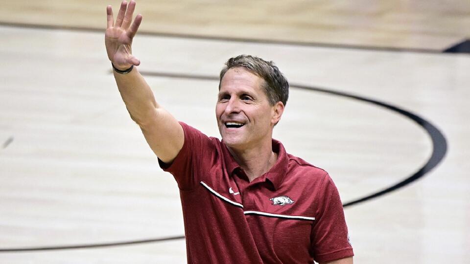 Eric Musselman set to interview for intriguing head coach job - NewsBreak