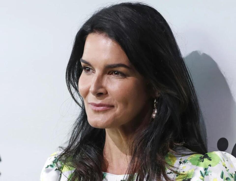 Instacart driver fatally shoots dog belonging to actor Angie Harmon ...