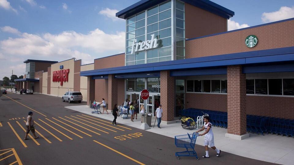 Meijer employee dies after fall inside Mount Pleasant store - NewsBreak
