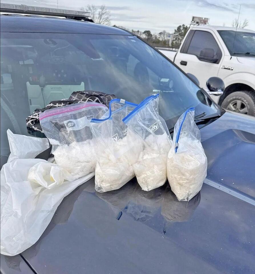 LGPD seizes more than $400K in meth during traffic stop - NewsBreak