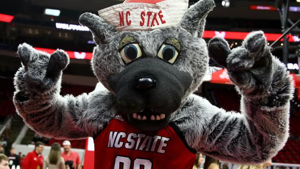 NC State men's soccer tops Georgetown, advances to NCAA College Cup ...