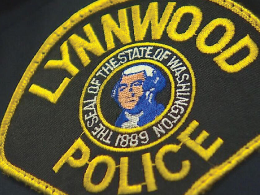 Suspected drunk juvenile steals car, crashes into Lynnwood home
