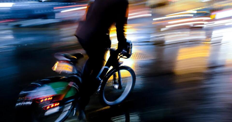 ‘They clearly don’t give a damn’: Bike detective slams Meta for sale of ...