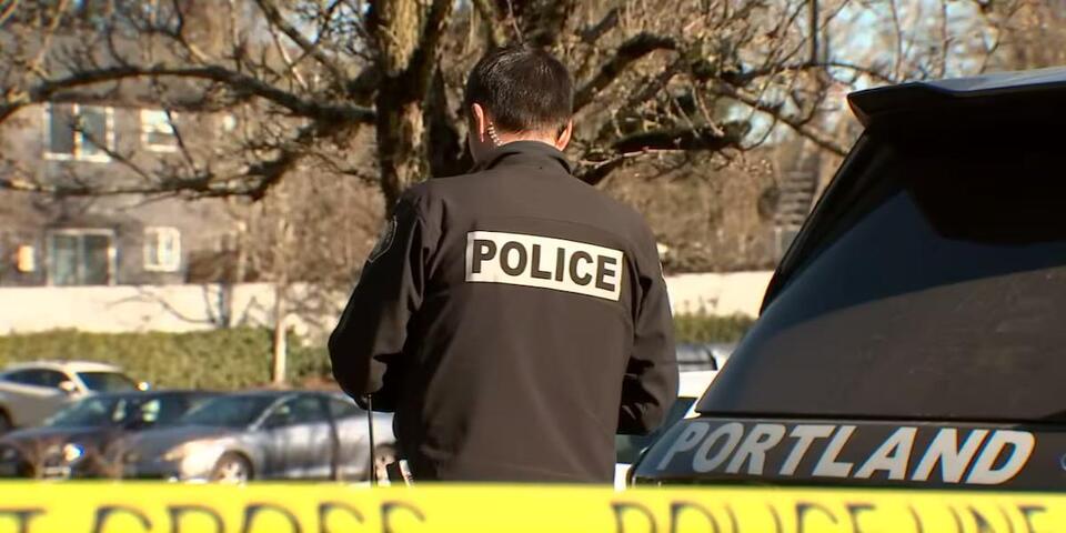 5 arrested in SE Portland after hours-long standoff with police - NewsBreak