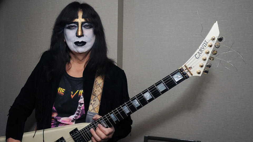 Vinnie Vincent Is Selling His New Album For $2 Million And The Terms ...