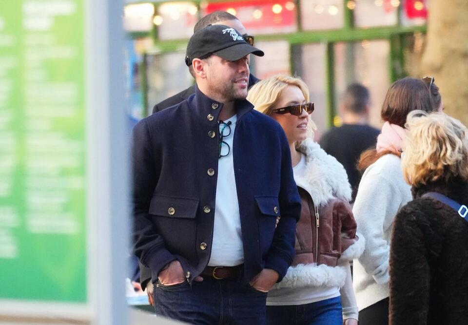 Sydney Sweeney & Scooter Braun step out in Santa Barbara after box ...