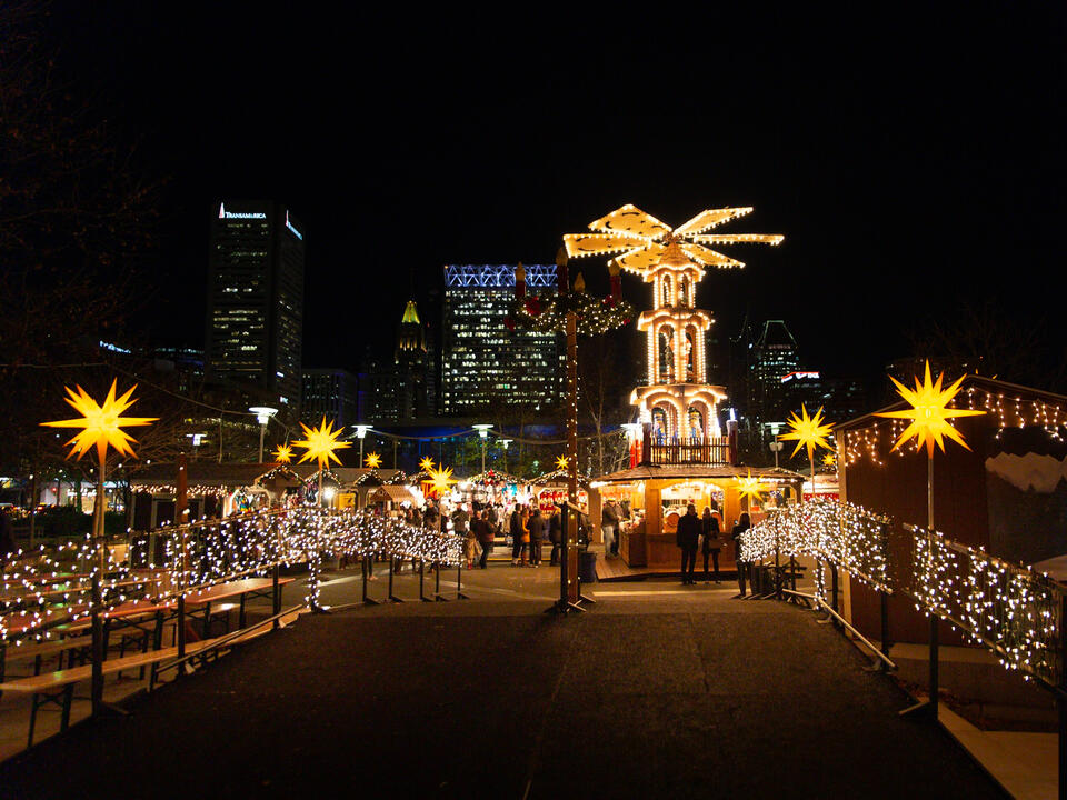Christmas Village Returns to Baltimore's Inner Harbor with Ferris Wheel ...