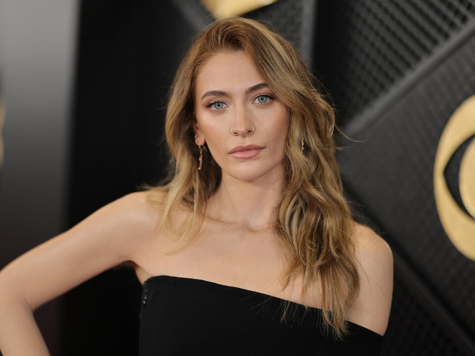 Paris Jackson Owns the Grammys Red Carpet in Little Black Gown With ...