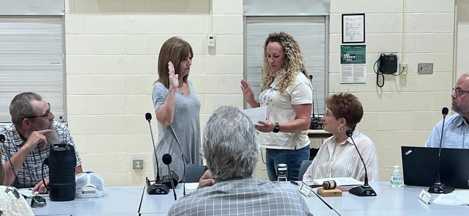 Patricia Hren sworn in as new Raymond School Board member - NewsBreak
