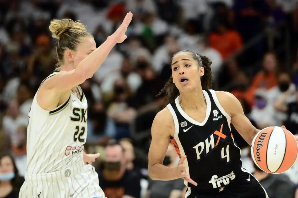 WNBA Star Gets Brutally Honest About ‘Great’ and ‘Bad Thing’ About ...