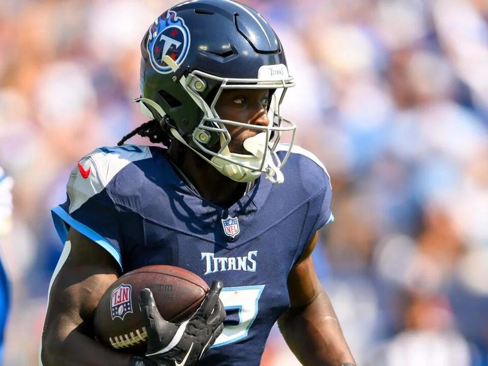 2024 Week 10 NFL score predictions, game picks, odds: Model generates ...