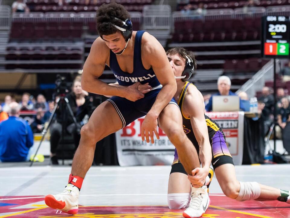 Live 2023 PIAA wrestling updates from Hershey: Sierra Chiesa advances ...