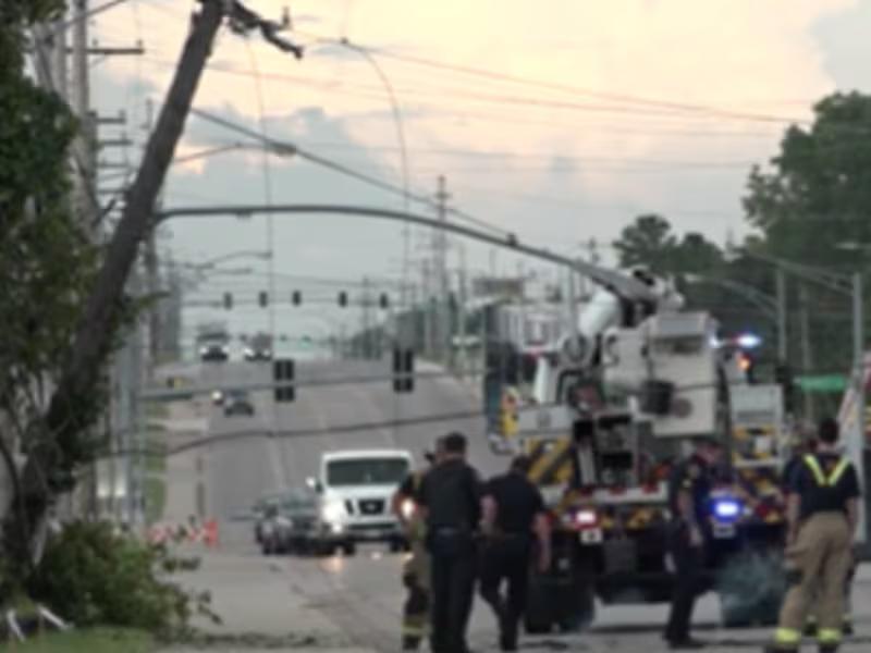 Police arrest man after crash in Springfield Police arrest man after crash in Springfield