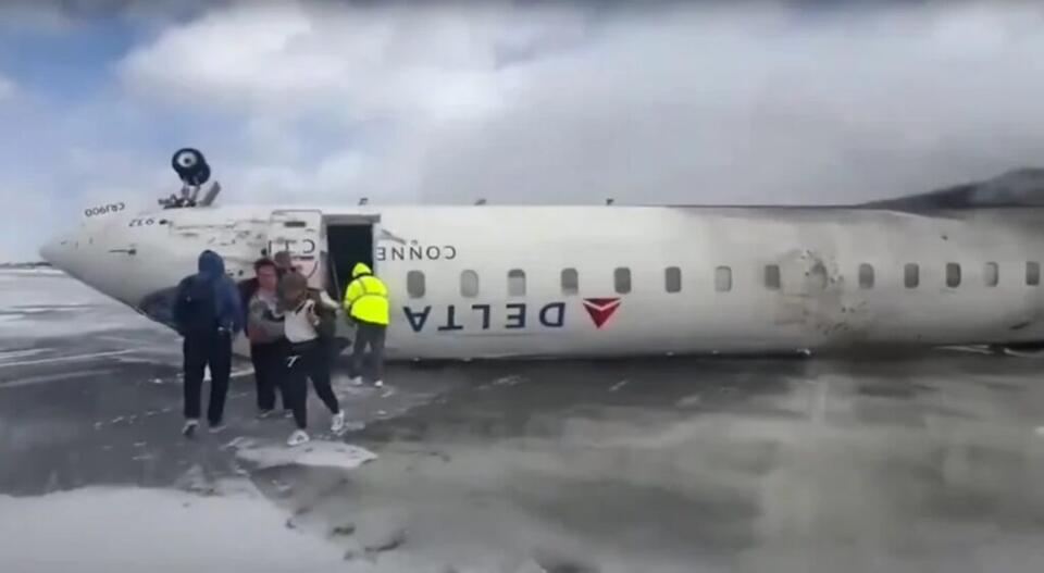 Pro Skier Who Survived Terrifying Delta Airlines Crash In Toronto ...