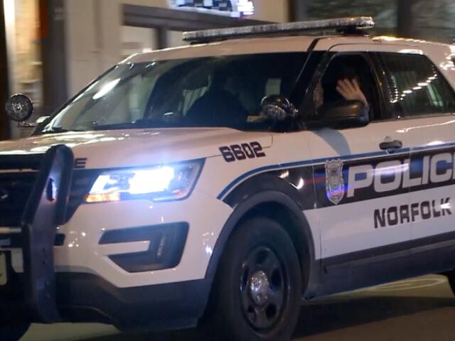Norfolk police investigate viral video alleging ICE detained a Navy ...