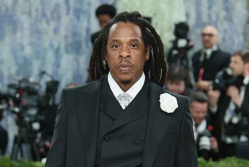 [VIDEO] Jay-Z Fires Shots At Kanye, Drake, Nicki, Dame Dash & More ...