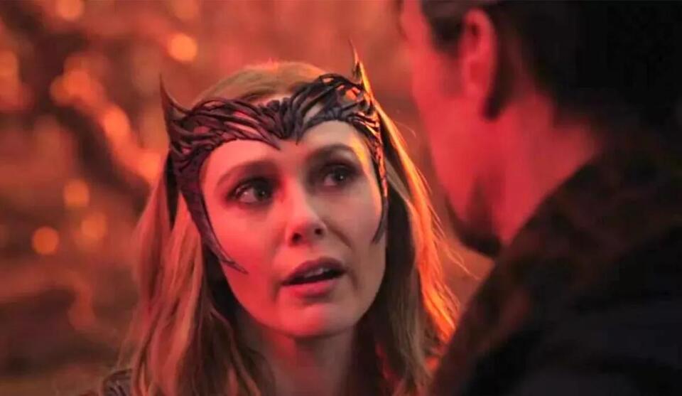 Scarlet Witch Solo Project is Reportedly In The Works at Marvel Studios ...